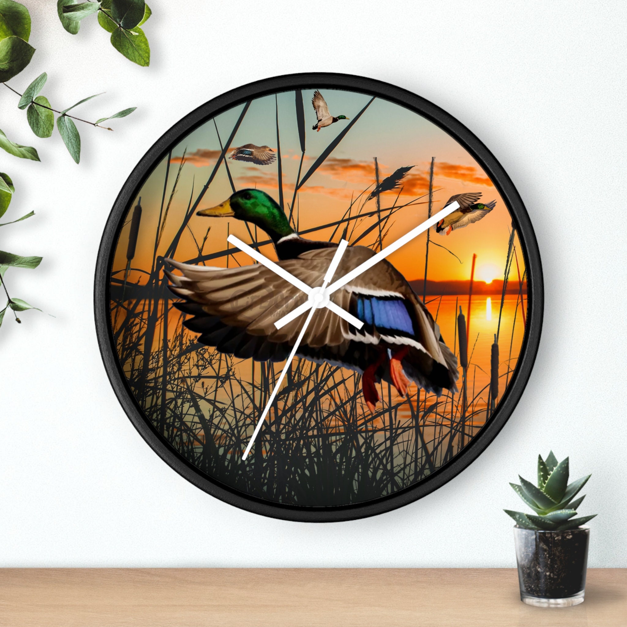 Flying Mallard Wall Clock, Duck Hunting Décor, Duck Hunting Gifts for ...