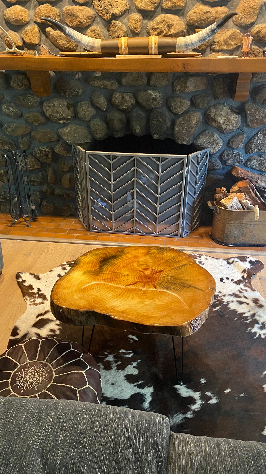 Live Edge Coffee Table With Pin Legs - Etsy