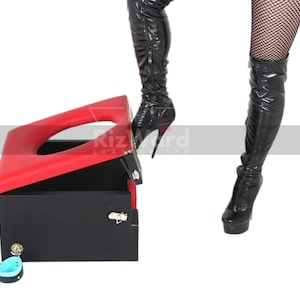 Exclusive Sex Queening Chair With Restraint - Kinky Furniture ...