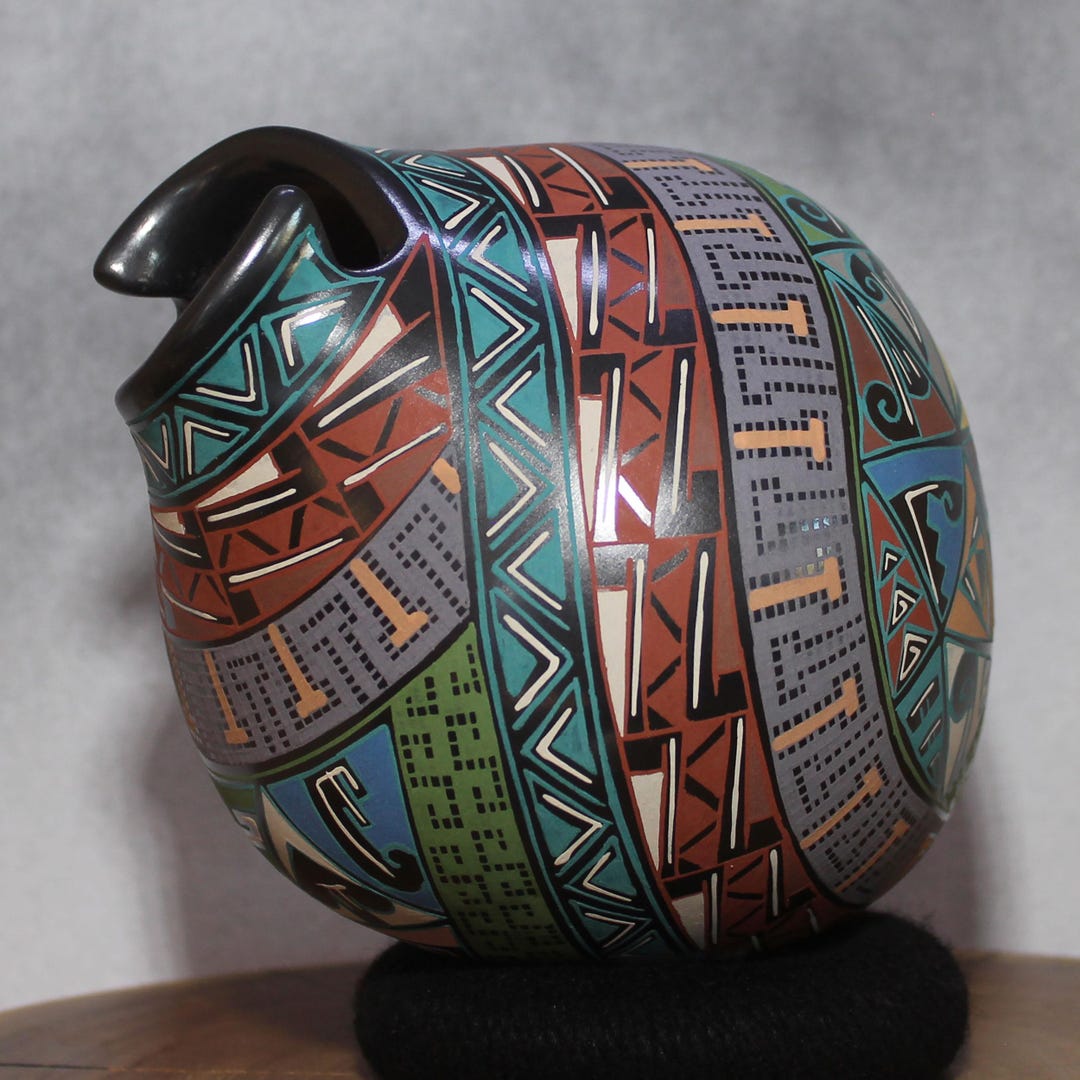 Mata Ortiz Pottery Vase by Memo & Aracely Valera, Chihuahua Folk Art - Etsy