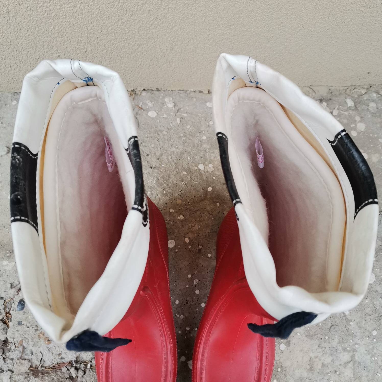 Vintage Red AKIAK SIMOD Hipster Style Yugoslavia Rubber | Etsy