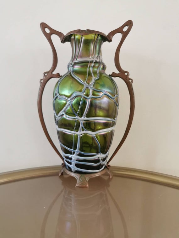 Kralik Art Nouveau Iridescent Green Veined Antique Glass - Etsy