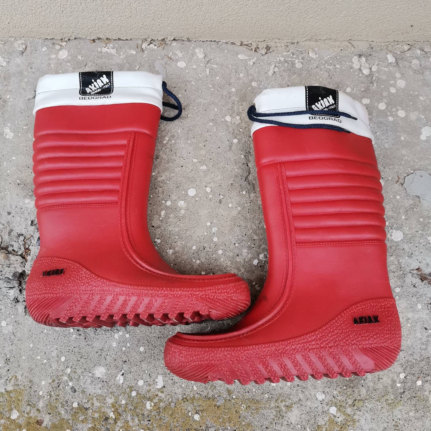 Vintage Red AKIAK SIMOD Hipster Style Yugoslavia Rubber | Etsy