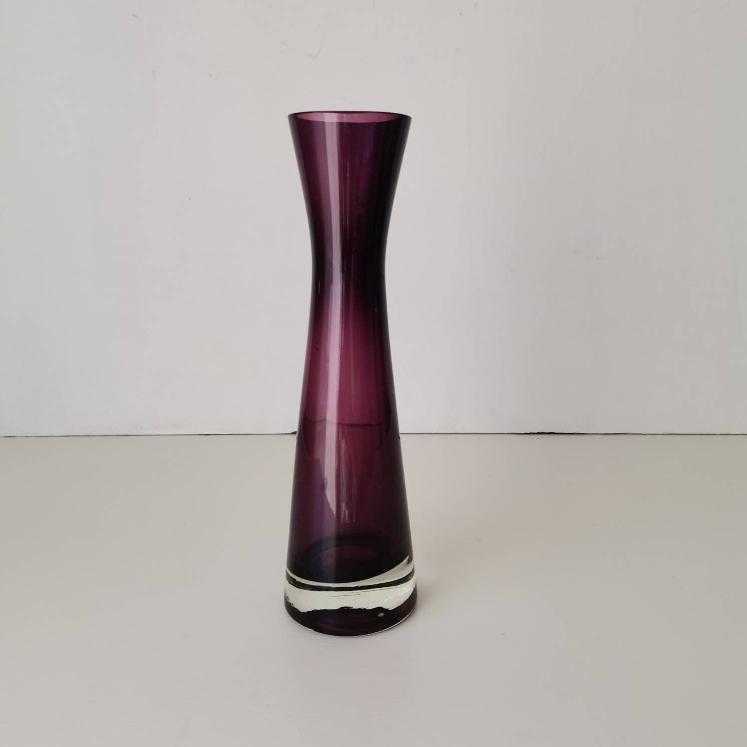 Vintage Glass Purple Vase From Yugoslavia 1970s /midcentury Vase/ Retro ...