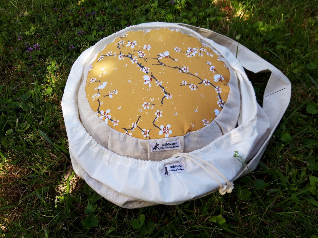 Zafu Set and Its Bag, Meditation and Yoga, Cotton Fabric With Ocher ...