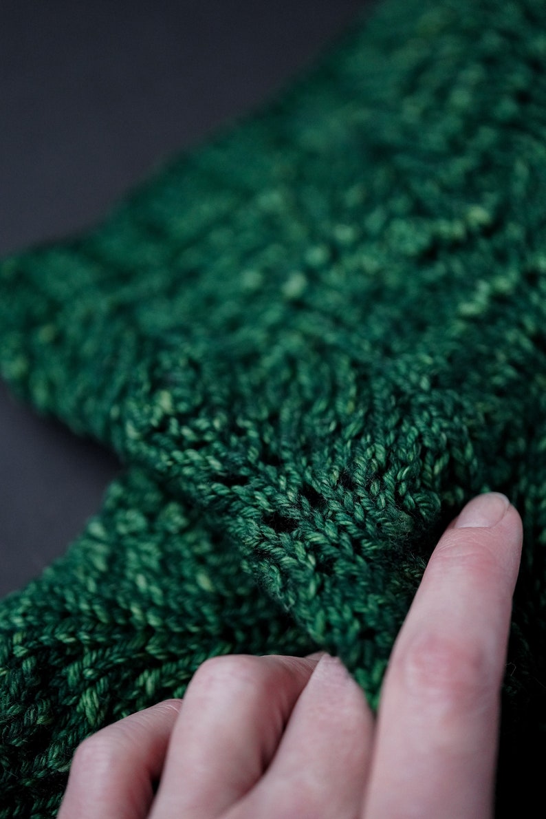 Knitting Pattern Serana DK Cowl by Reneé Rockwood Instant - Etsy