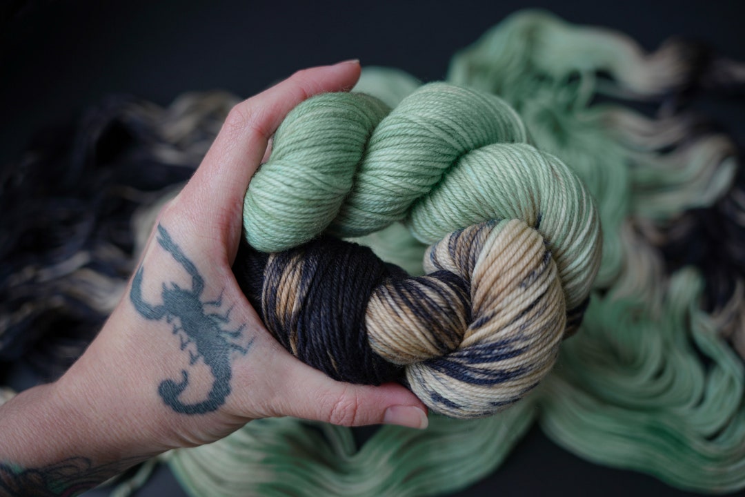 Hand Dyed Yarn Nephrite Rhea Worsted 4 Ply 100% - Etsy