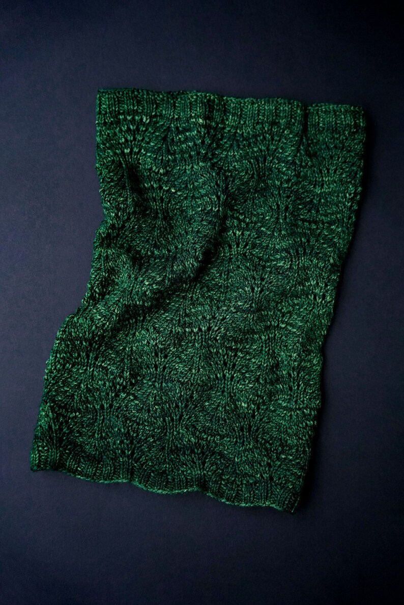 Knitting Pattern Serana DK Cowl by Reneé Rockwood Instant - Etsy