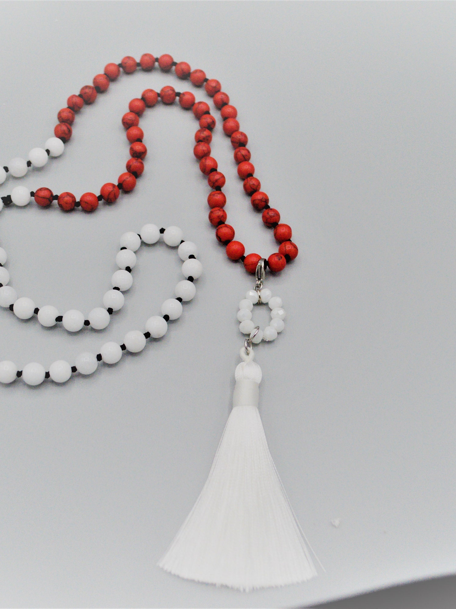 Rote und weiße lange Halskette, Quaste lange Halskette für Frauen ...