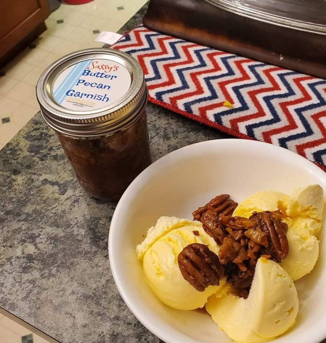 Sassy's Butter Pecan Garnish is a Butter Pecan Topping for Ice Cream ...