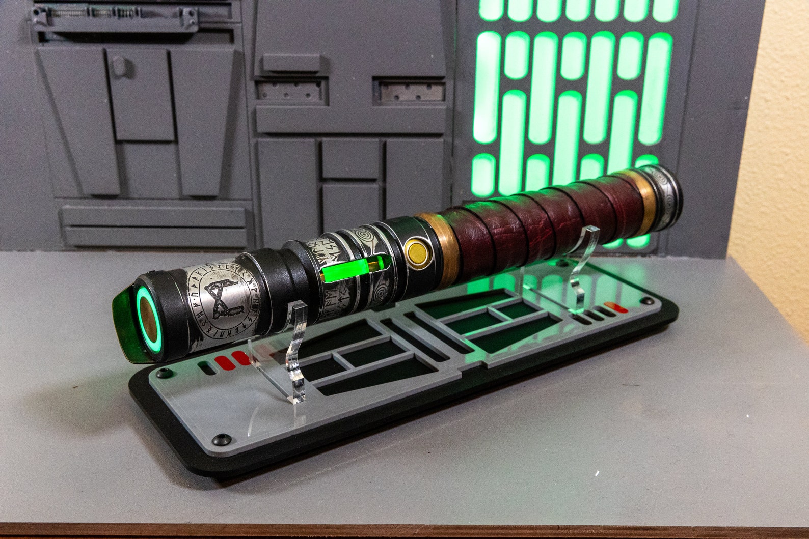 Spaceship Hallway Stand. Inspired by Some of the Hallway Panels From ...