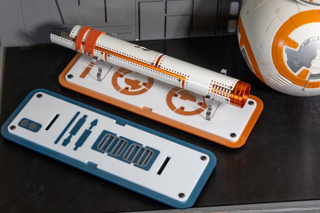 Hilt Saber Display Stand Droids' Lightsaber Stand! Celebrate Your ...