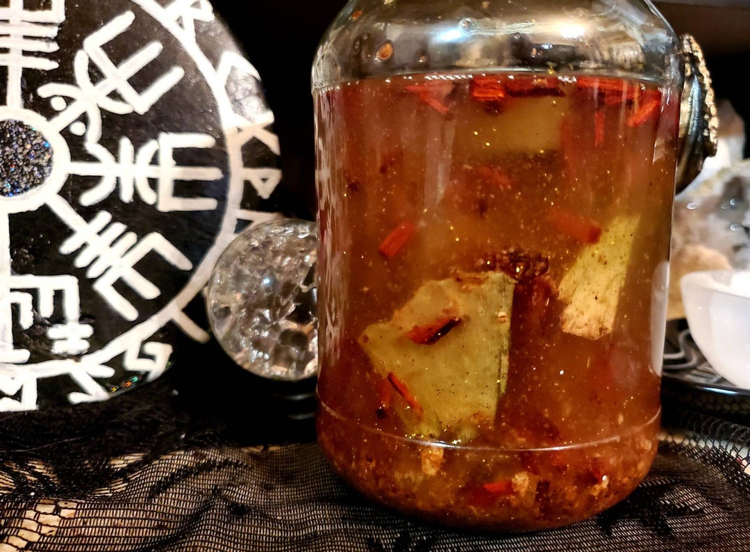 Egyptian Kyphi Ritual Oil - Etsy