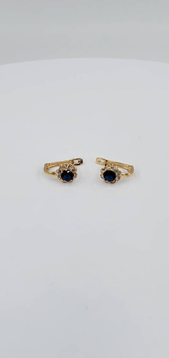 14k Solid Gold Flower English Lock Earrings Furnished With | Etsy