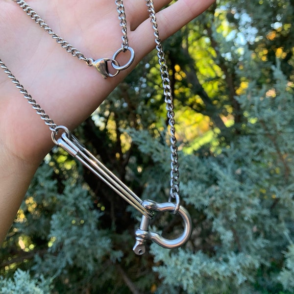 Safety Pin Necklace - Etsy