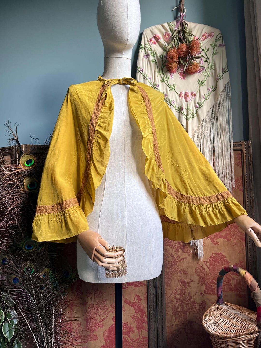 Antique 1920s Silk Lace Marigold Cape - Etsy
