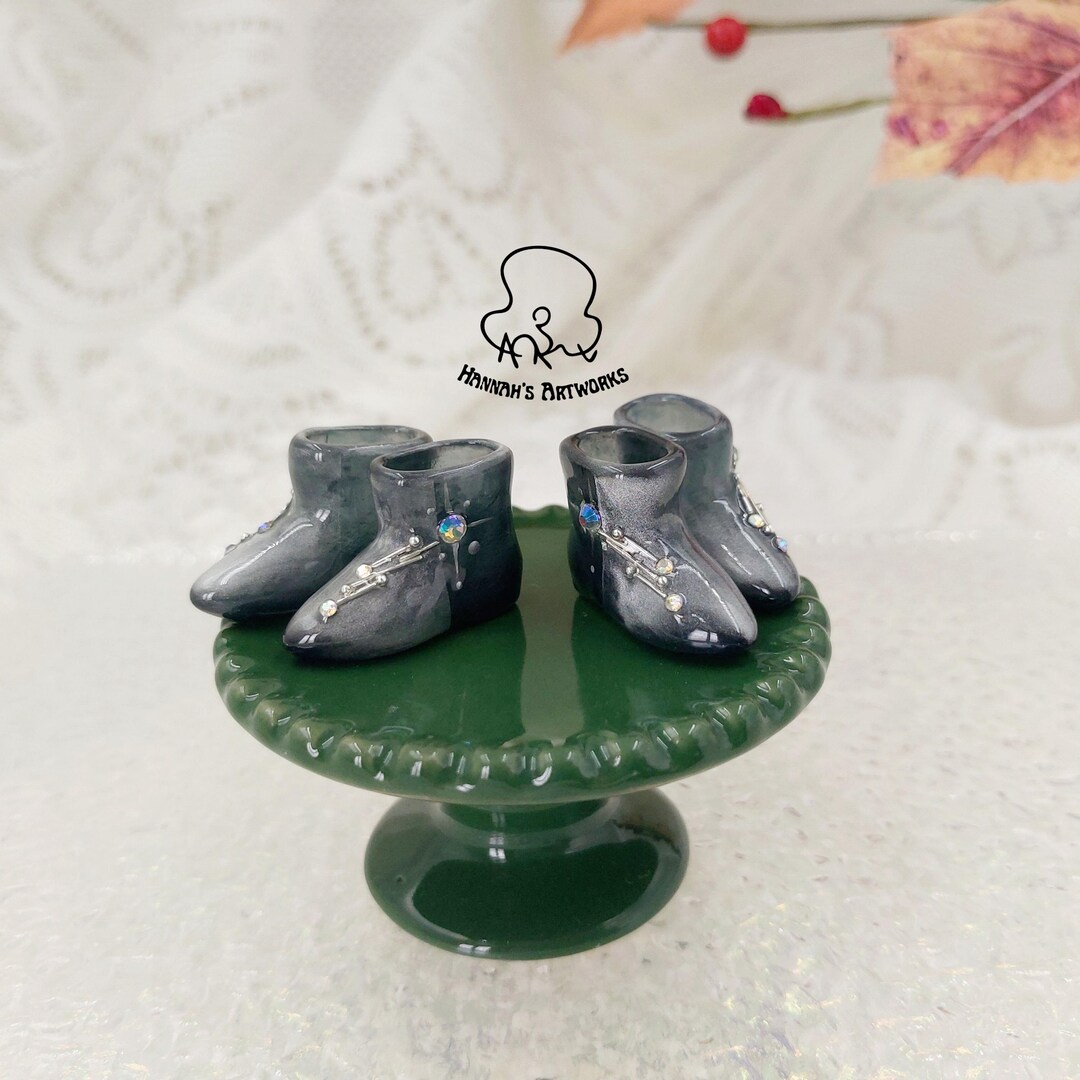 Pointed Toe Boots Night Sky Meteor, Sparkling Cat-eye Gel, Blue-gray ...