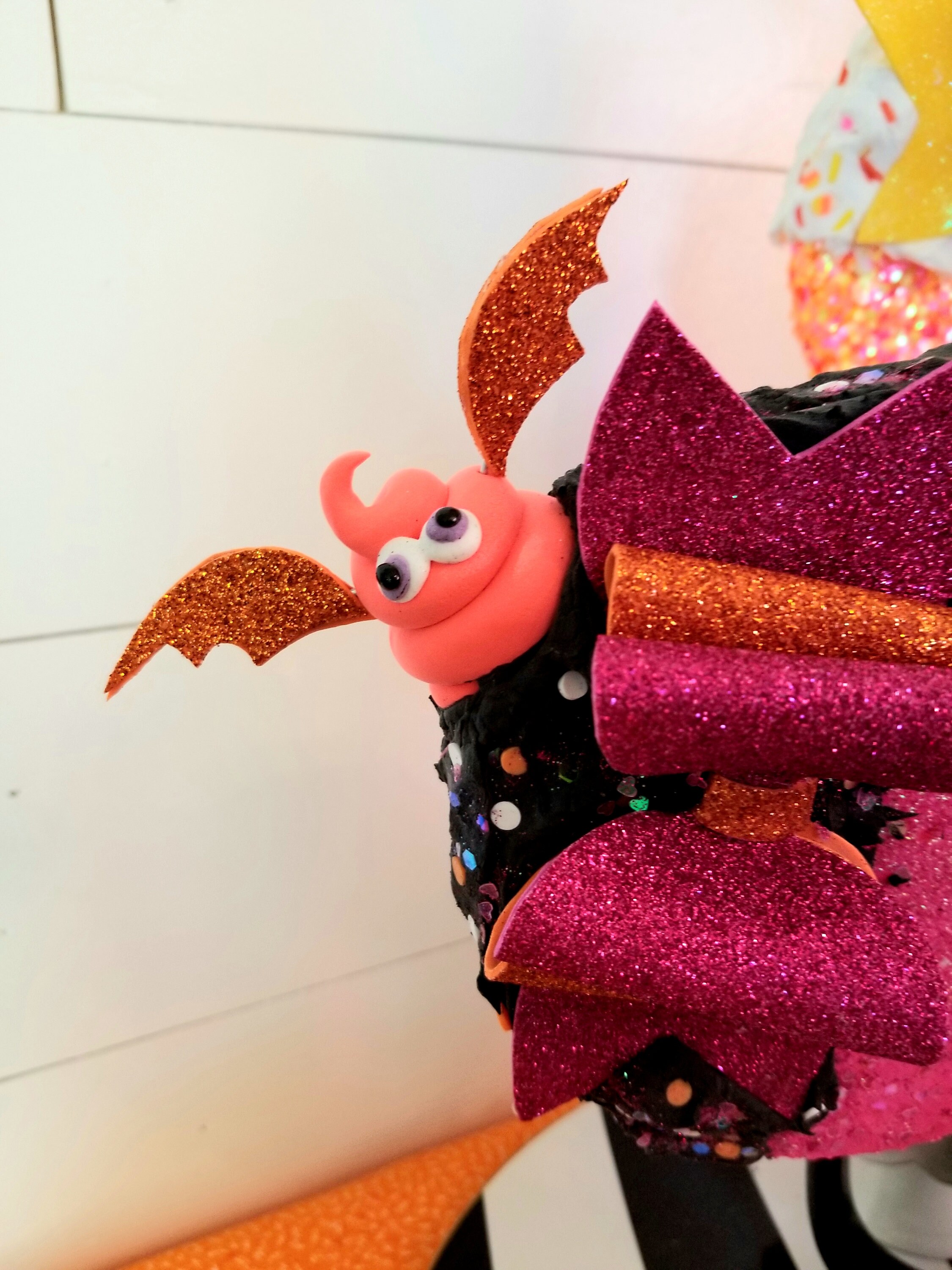 Set of 3 Halloween Bat Fake Bake Lollipops With Whip Bats - Etsy