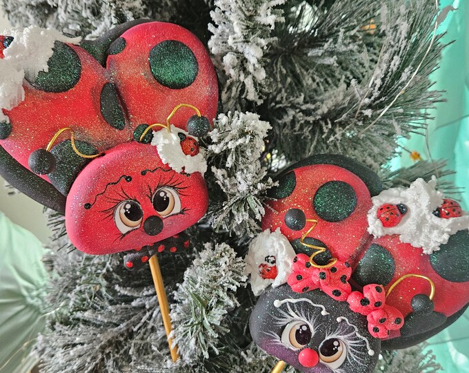 Ladybug Wreath Attachment Poke, Ladybugs Couple Wreath Attachment ...