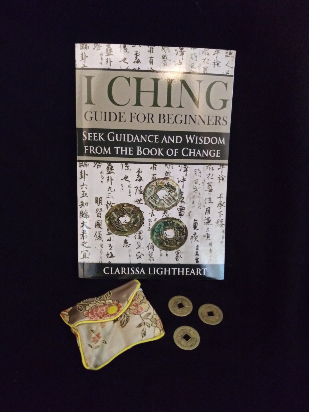 I Ching Divination Set ~ I Ching Guide for Beginners Book, 3 I Ching ...