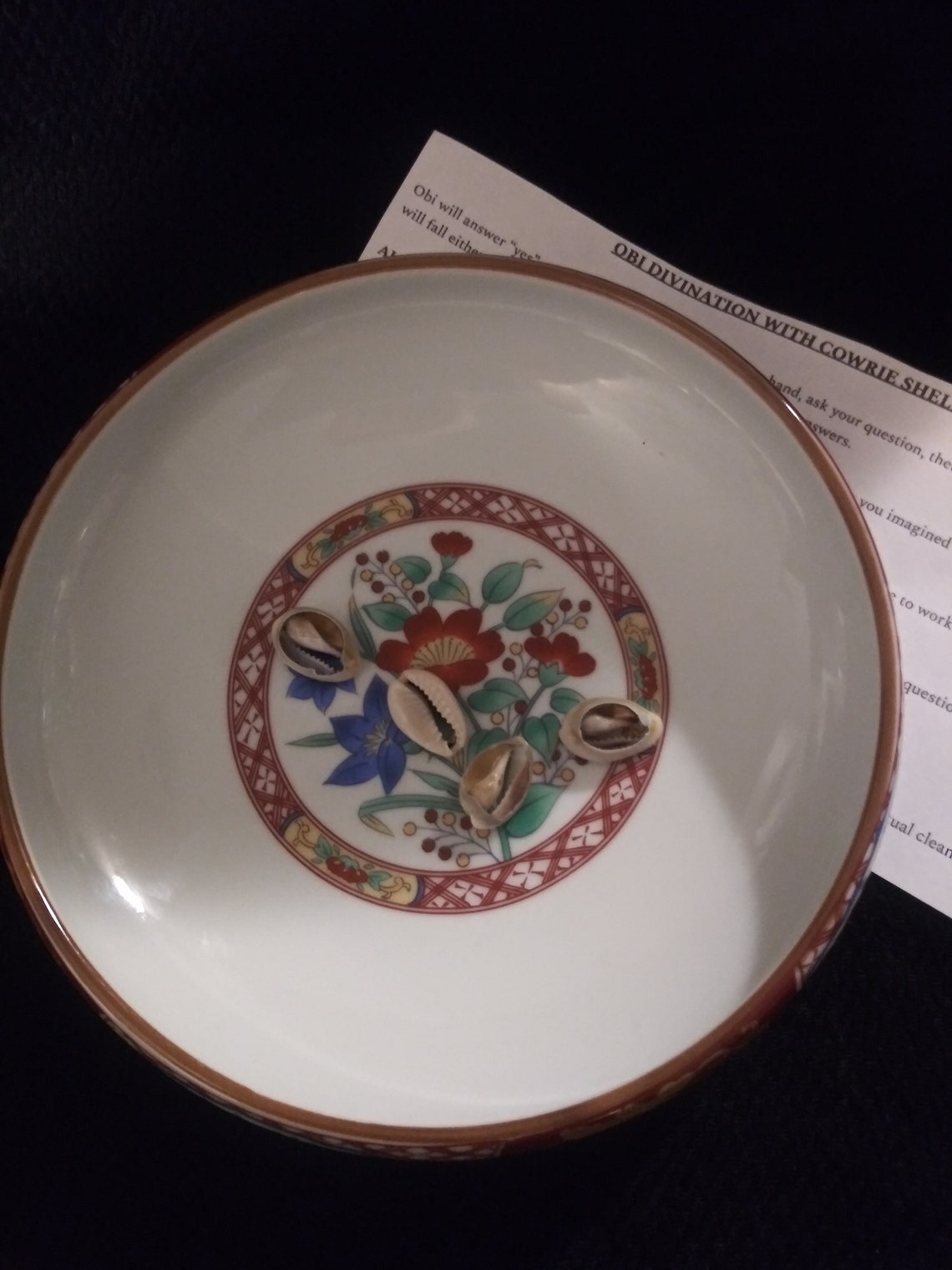 Obi Divination Set With 4 Cowrie Shells & Vintage Ceramic | Etsy