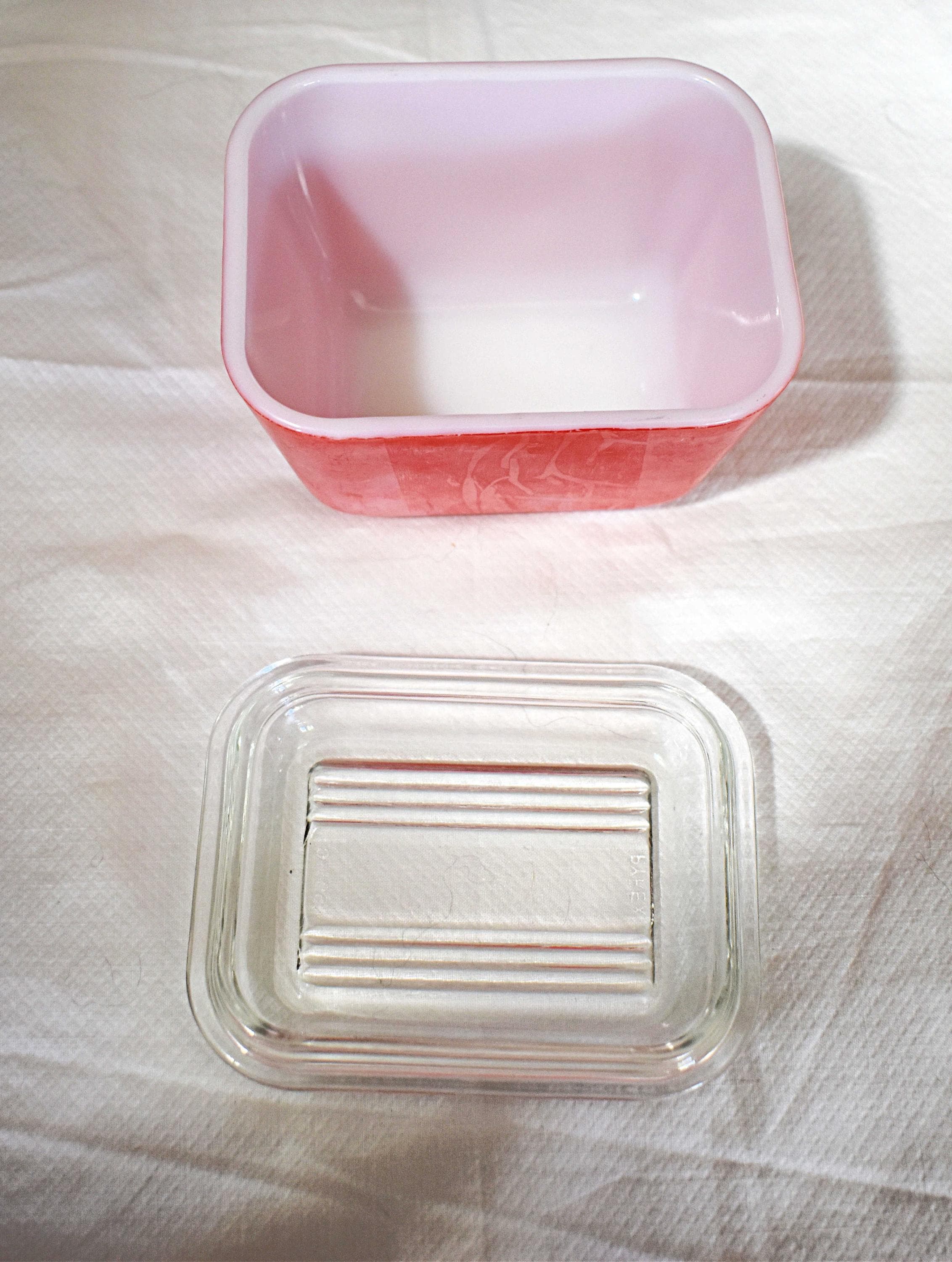 Vintage Small Pyrex Red Covered Dish Pyrex #501 1.5 Cups With Clear ...