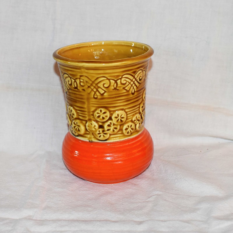 Inarco Pottery - Etsy