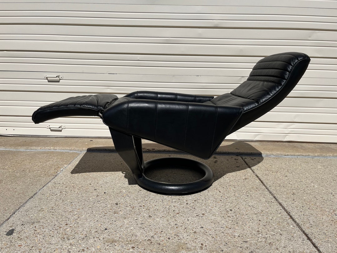 Vintage Postmodern Leather "action Recliner" Chair by Steen Ostergaard Bramin/jesper Danish ...