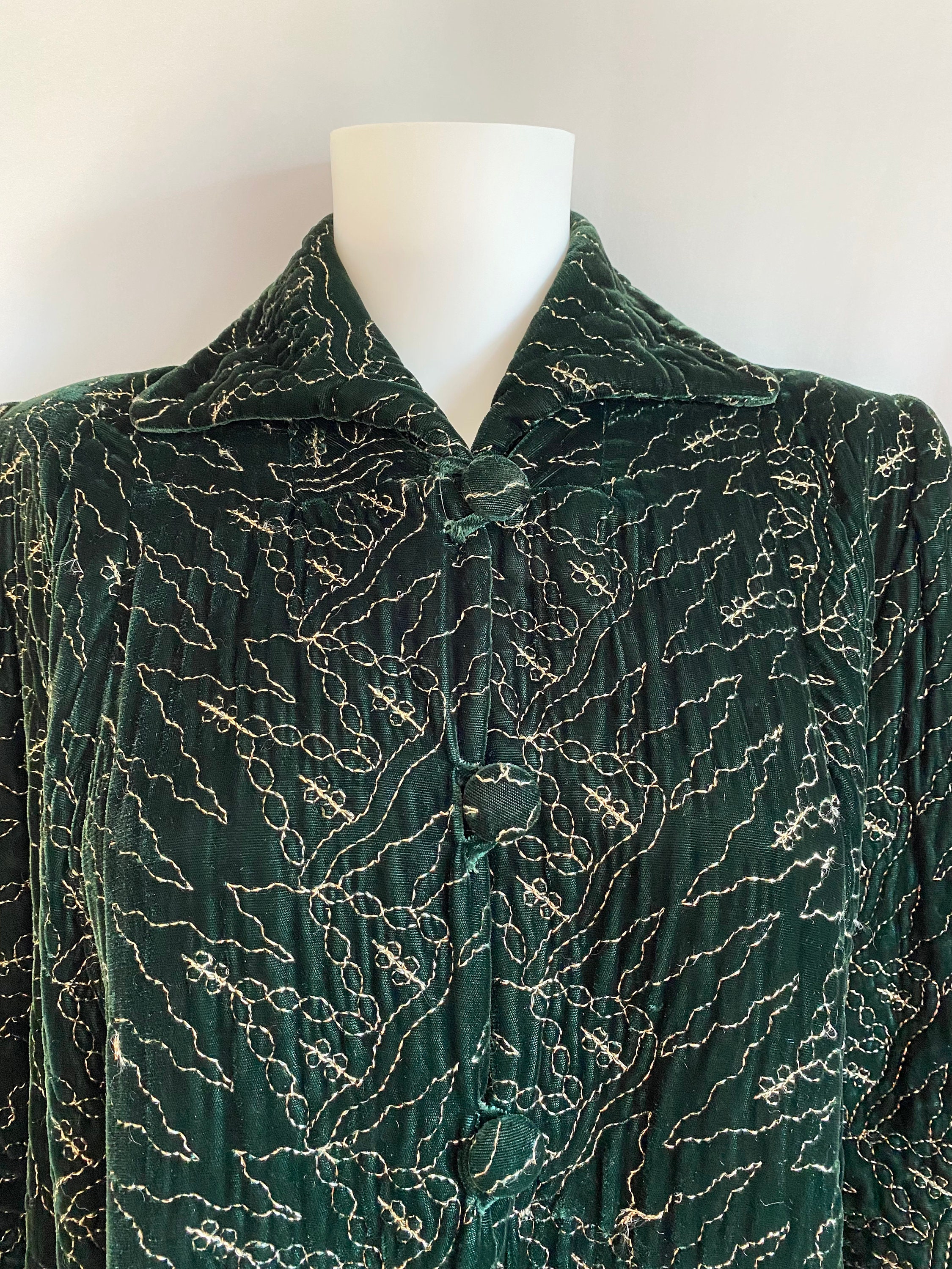 Vintage 1950s Hunter Green Velvet Gold Embroidered Coat - Etsy