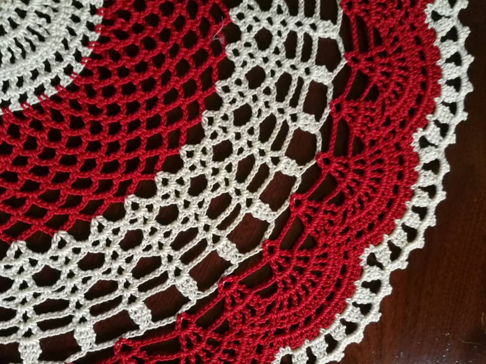 Red and Ecru Handmade Doily. 16ins Diameter - Etsy UK