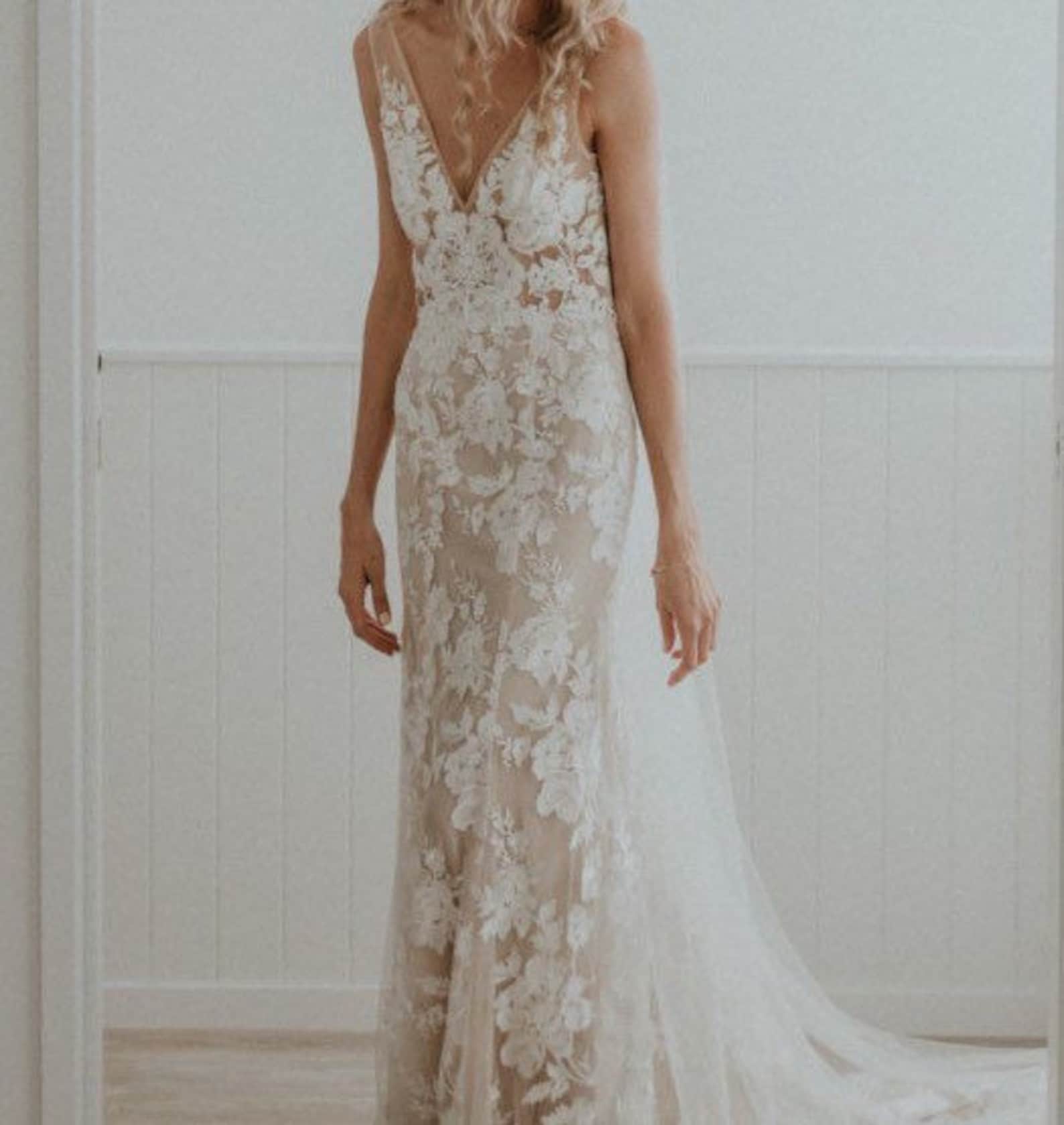 Embroidered Lace Wedding Dress Deep V-neck Backless Bridal | Etsy