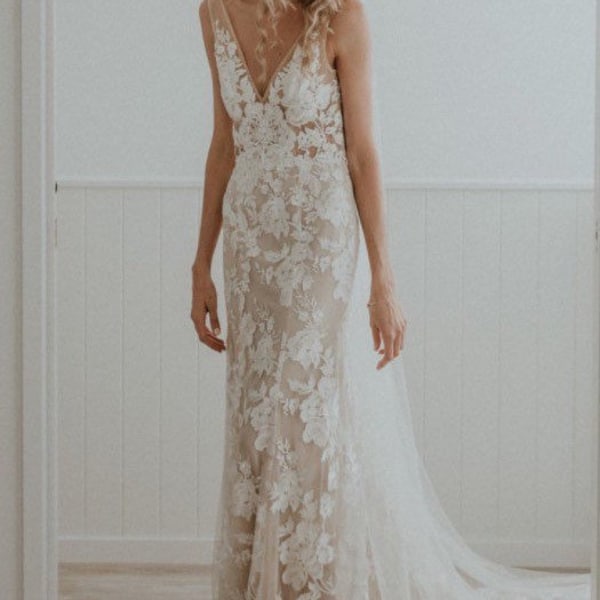 Backless Wedding Dress - Etsy