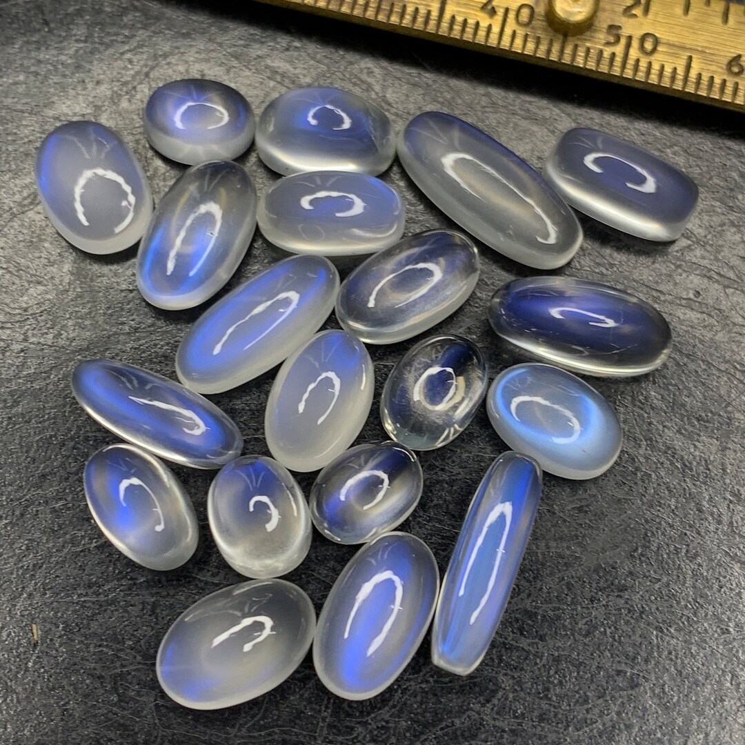 Good Quality Blue Moonstone 20pcs Lot Natural Blue Sheen Fire Blue ...
