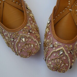 Gold Juttis Handmade Genuine Leather Punjabi Jutti/khussa/mojari/flats ...