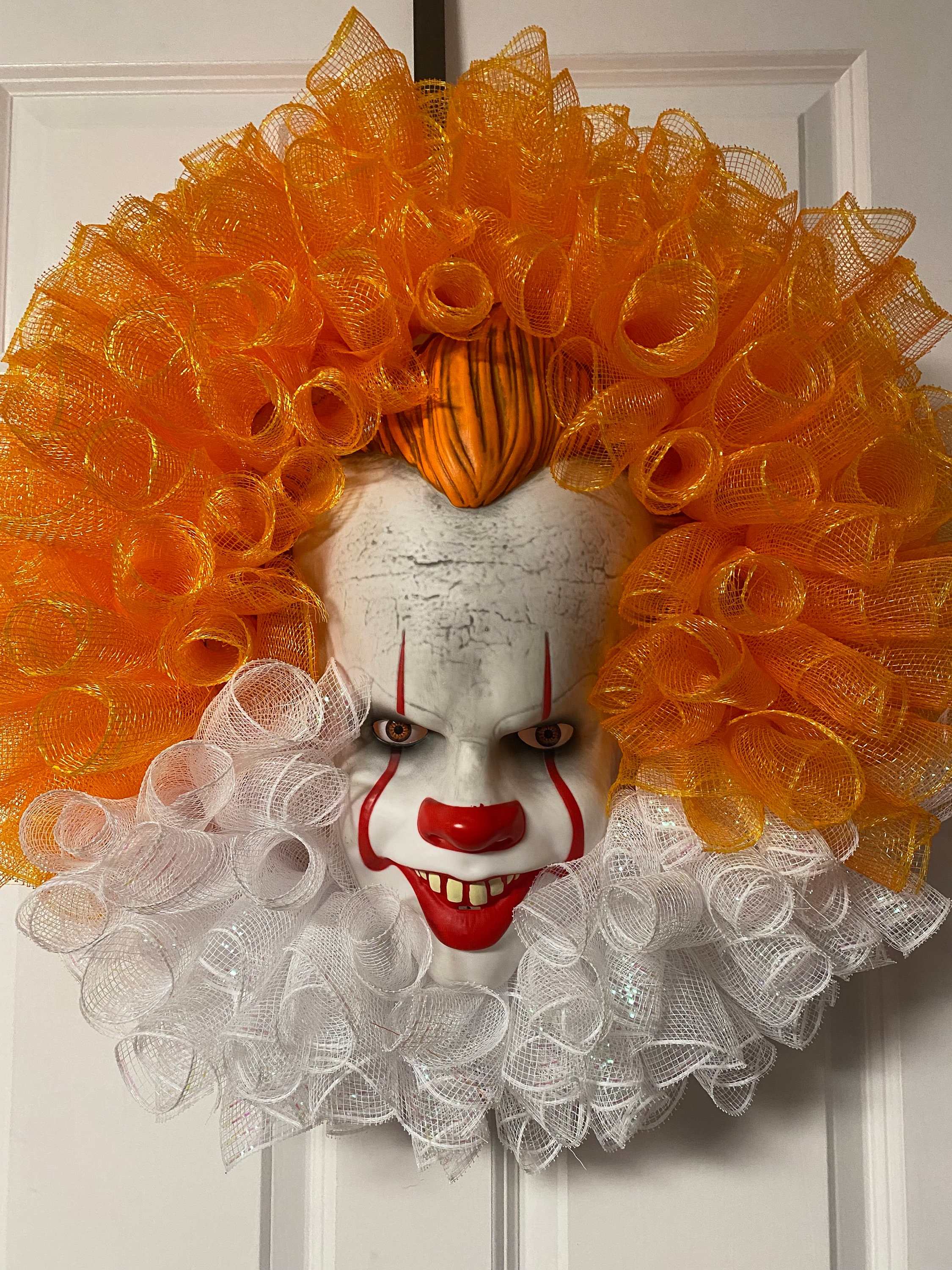 It Pennywise Scary Clown Deco Mesh Halloween Spooky Wreath Etsy