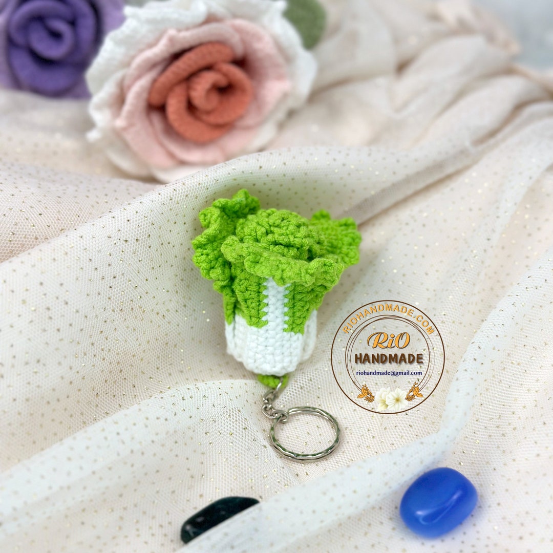 Handmade Napa Cabbage Crochet Keychain, Amigurumi Celery Cabbage, Car ...
