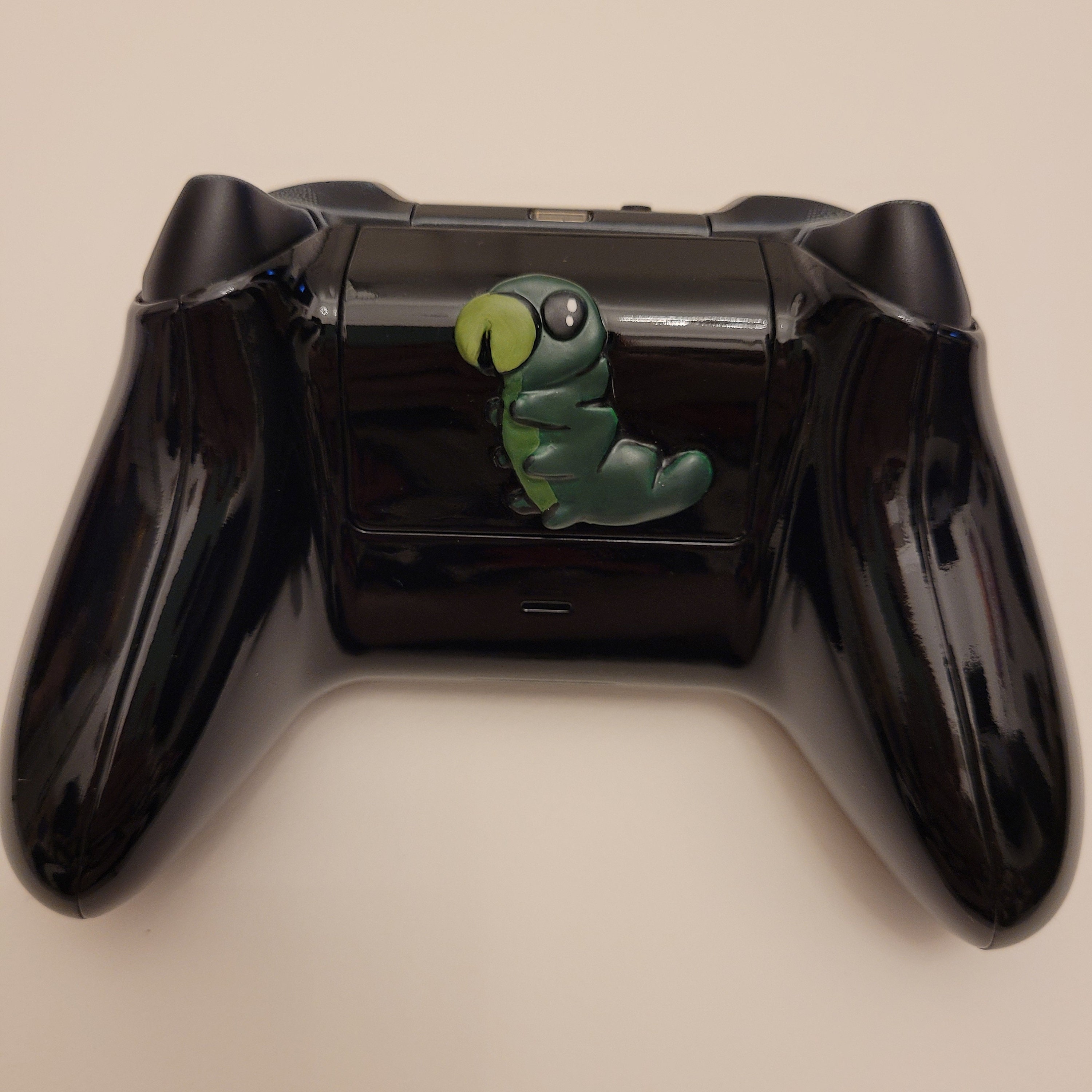 Custom Hollow Knight Inspired Controller or Faceplate.3d Sculpts ...