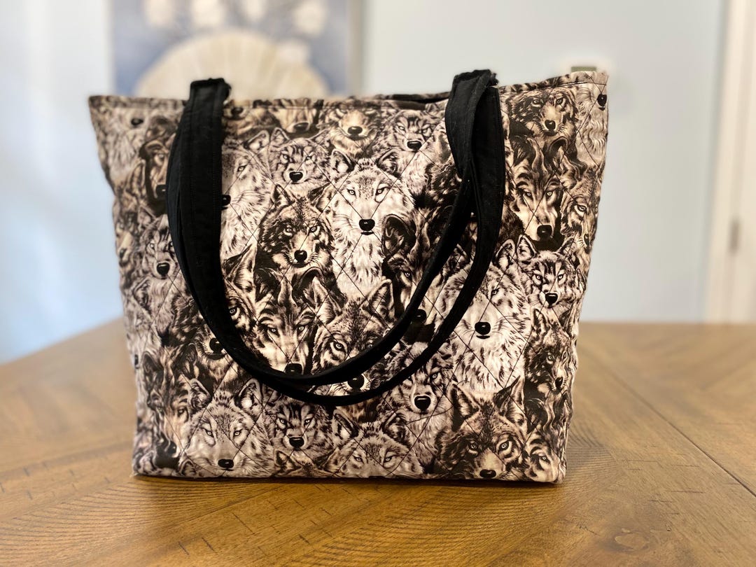 LIMITED EDITION Wolf Print Quilted Cotton Tote, Wolf Print Quilted ...