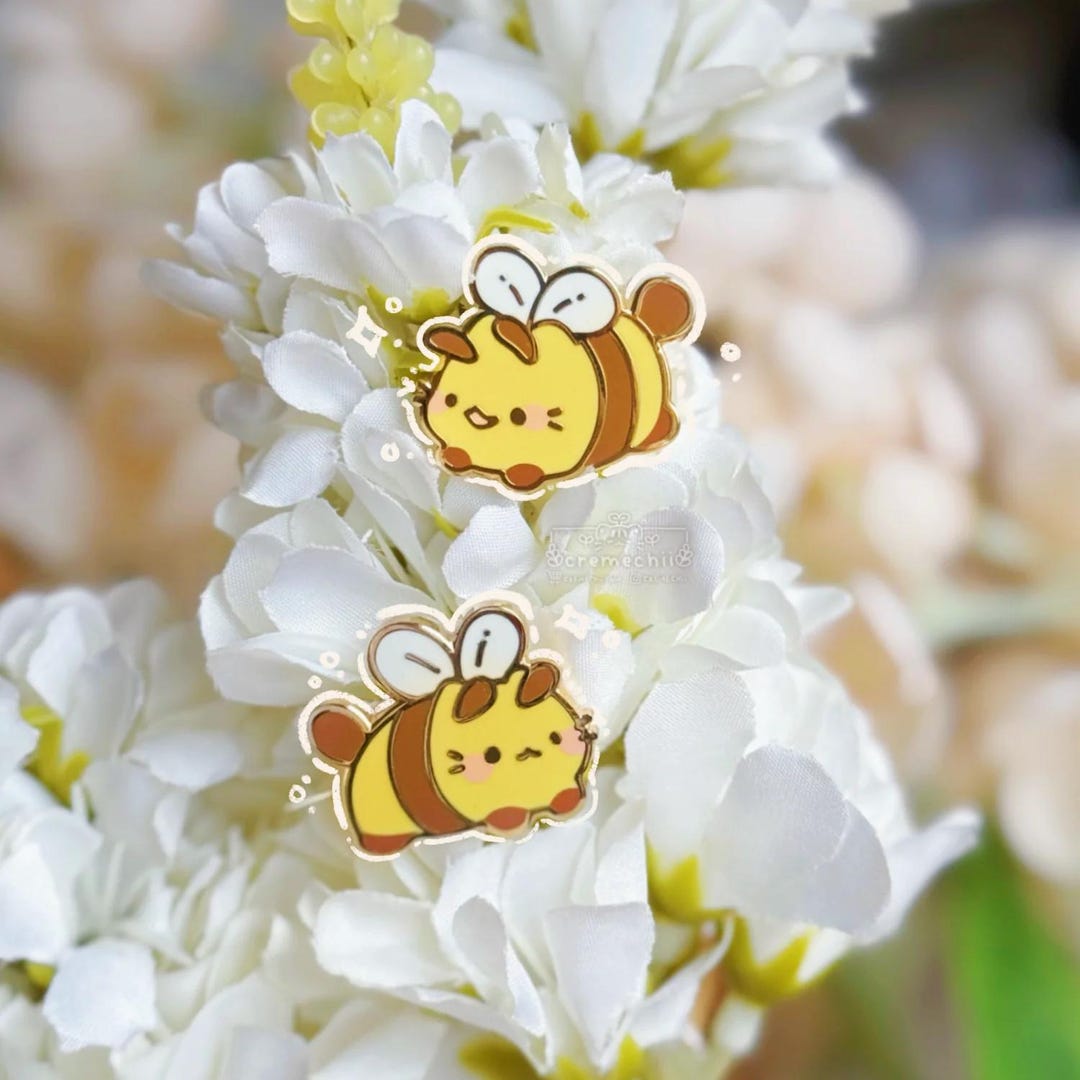 Belle the Kitty Bee (set of 2) • Enamel Pins • 1.25 Inch (3 Cm) Gold ...