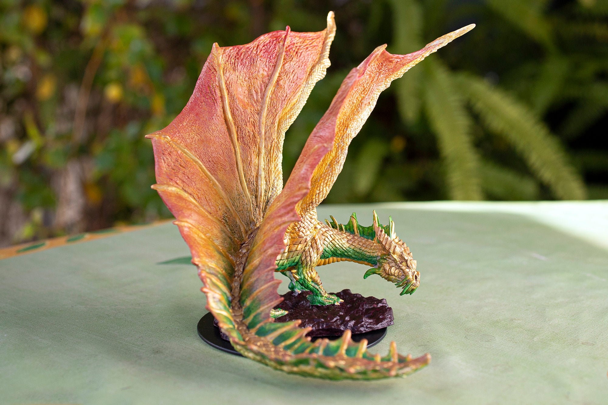 D&D Nolzur's Marvelous Painted Miniature W11 Young Gold Dragon Dnd Big ...