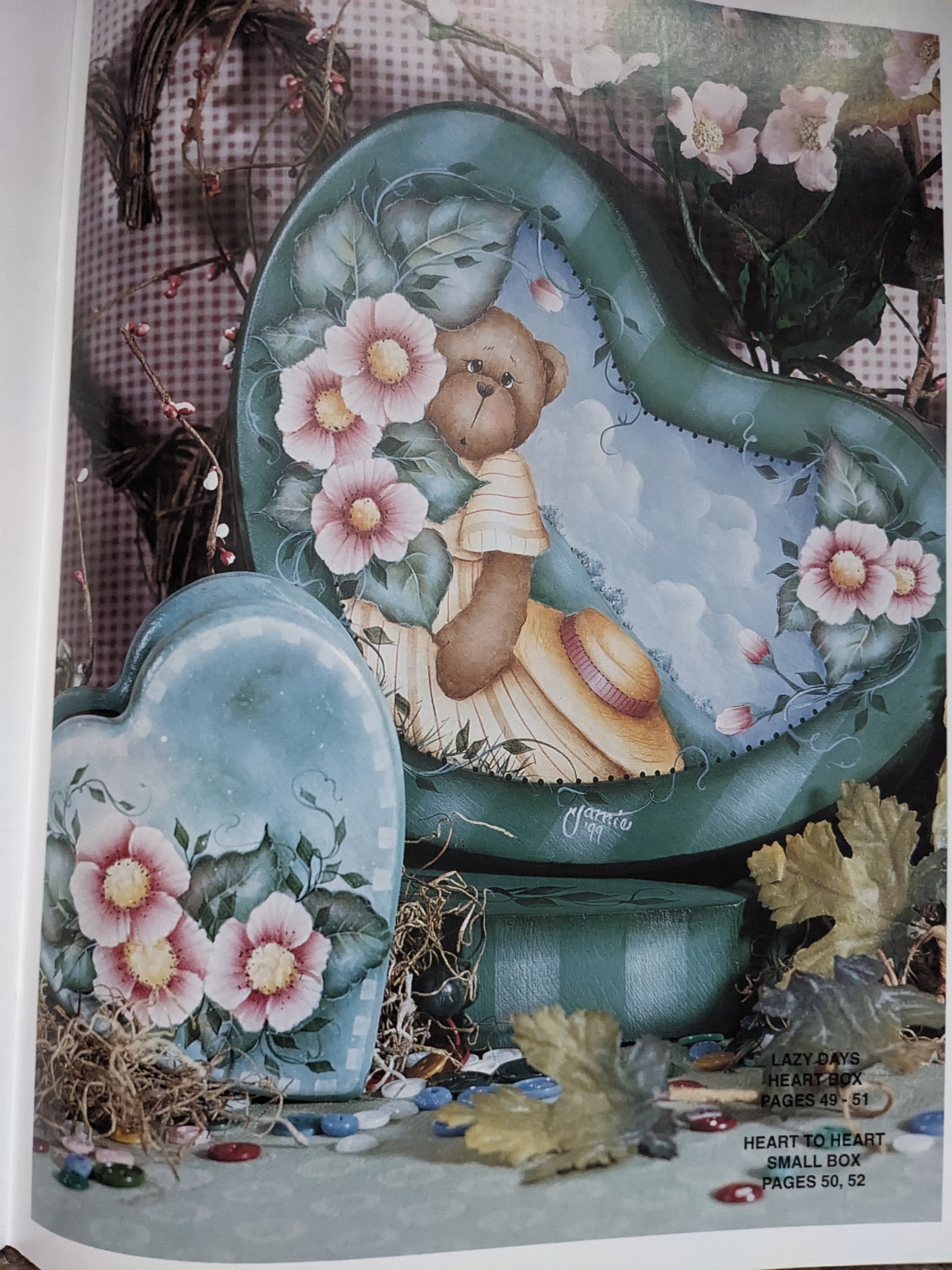Between the Vines 4: A Decorative Painting Pattern Book by Jamie Mills ...