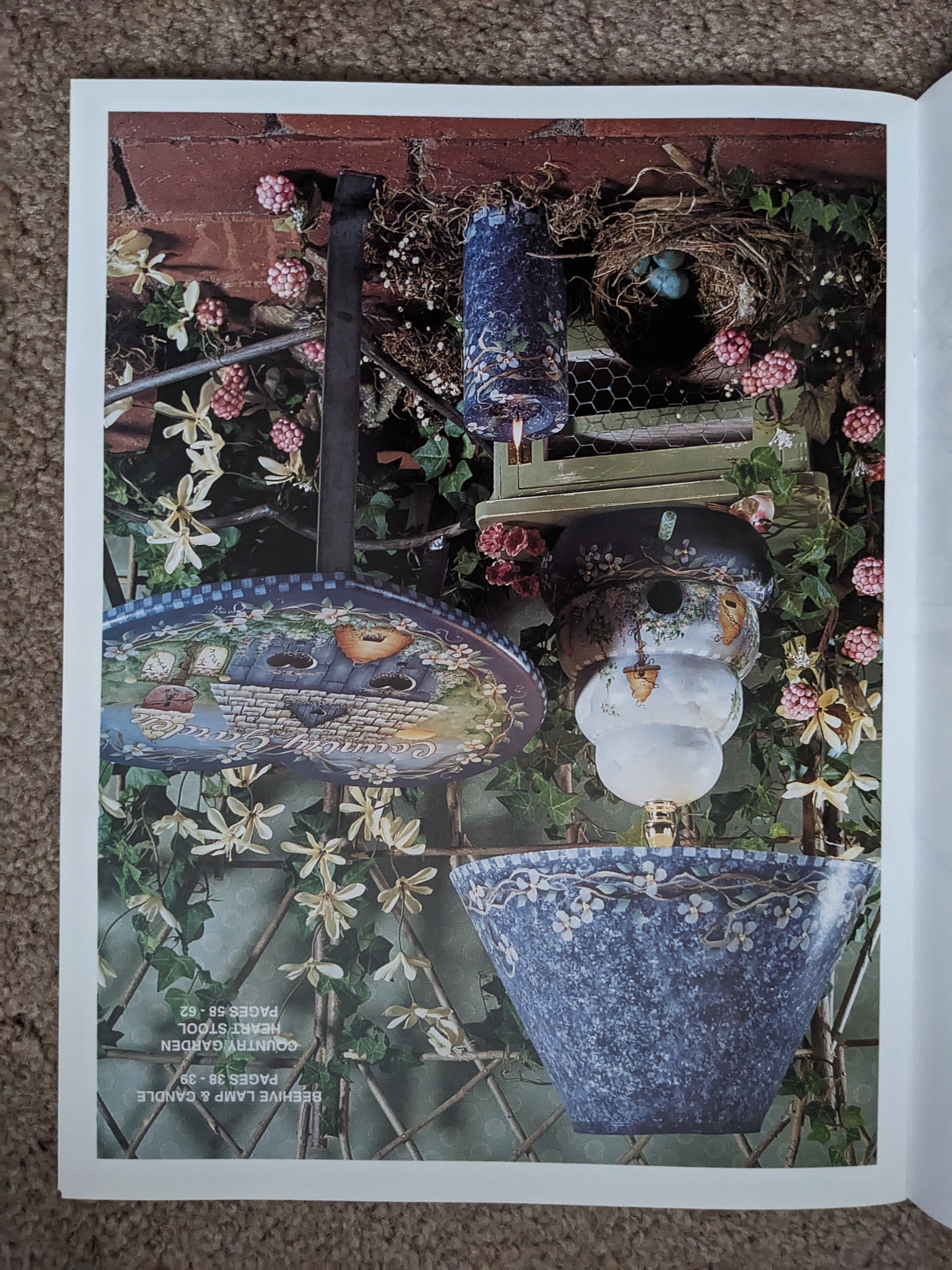 Between the Vines 4: A Decorative Painting Pattern Book by Jamie Mills ...