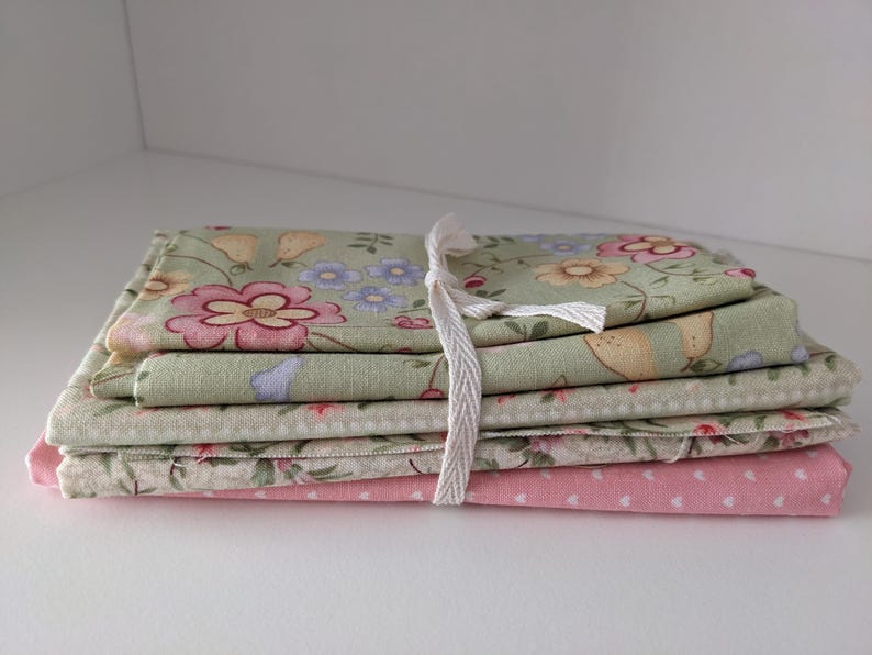 Pink and Green Floral Fat Quarter Fabric Bundle, Includes 4 Fat Quarters - Etsy