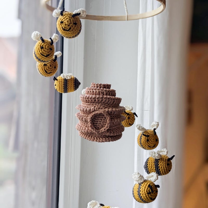 Bee Mobile - Etsy