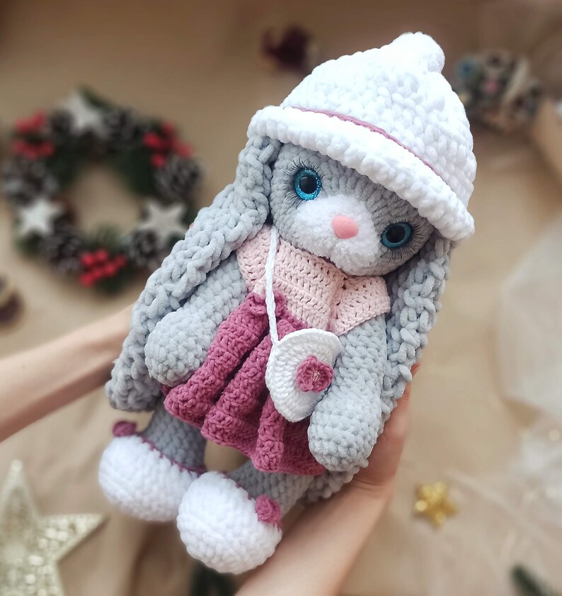 Amigurumi Bunny Crochet Pattern. Cute Easter Bunny Amigurumi Pattern ...