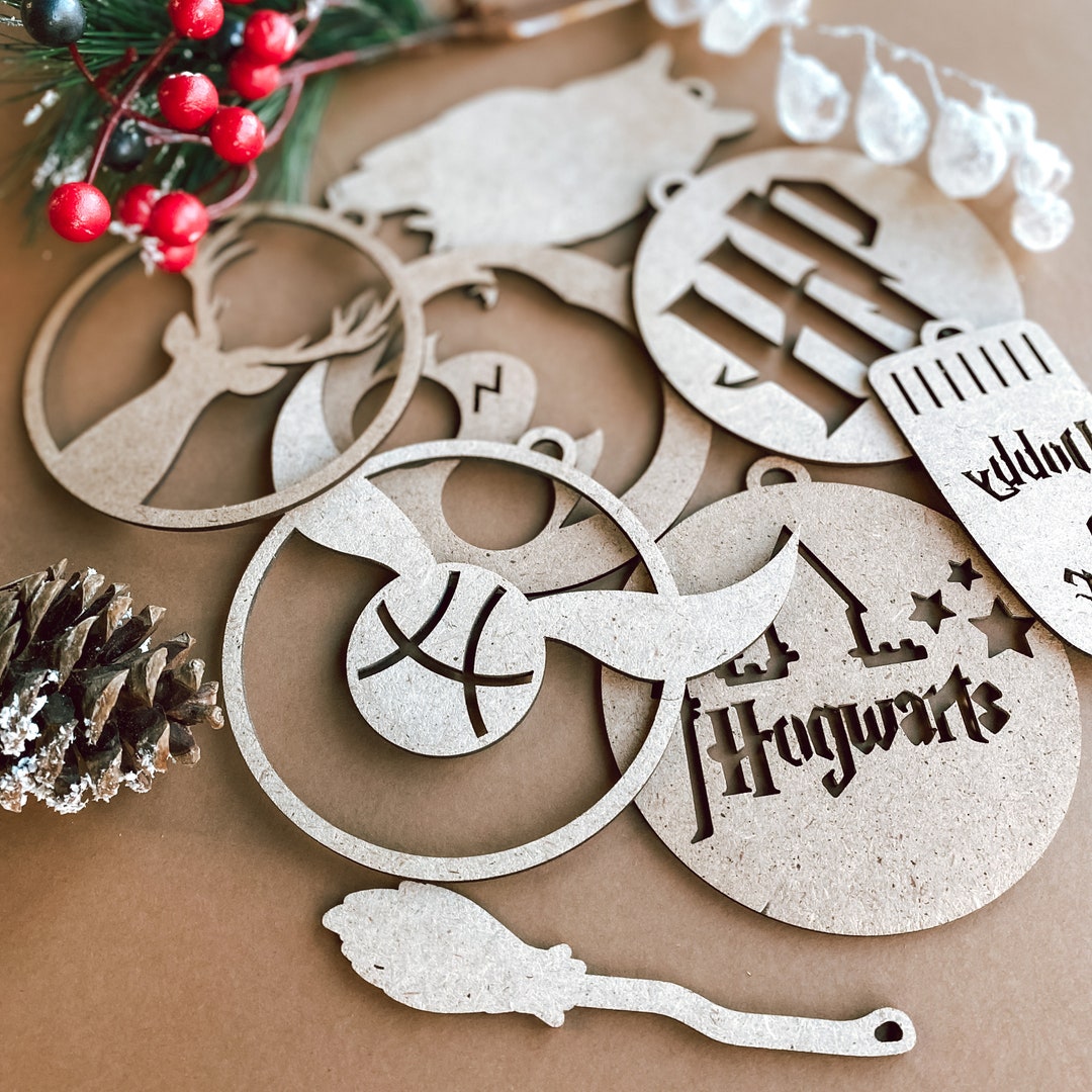 Hogwarts Christmas Set of 9 Wizard Ornaments Magical Christmas ...