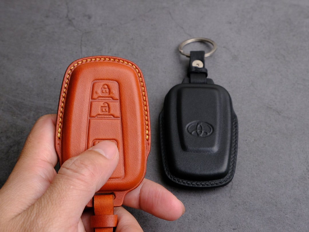 Toyota RAV4 TRD Pro Key Fob Cover, Leather Key Case for Toyota Avalon ...