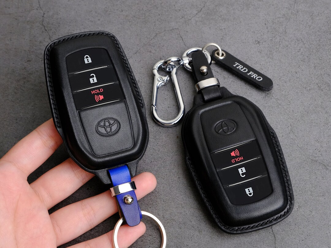 Toyota Fortuner Land Cruiser Legender Hilux Key Fob Cover (3 Buttons ...