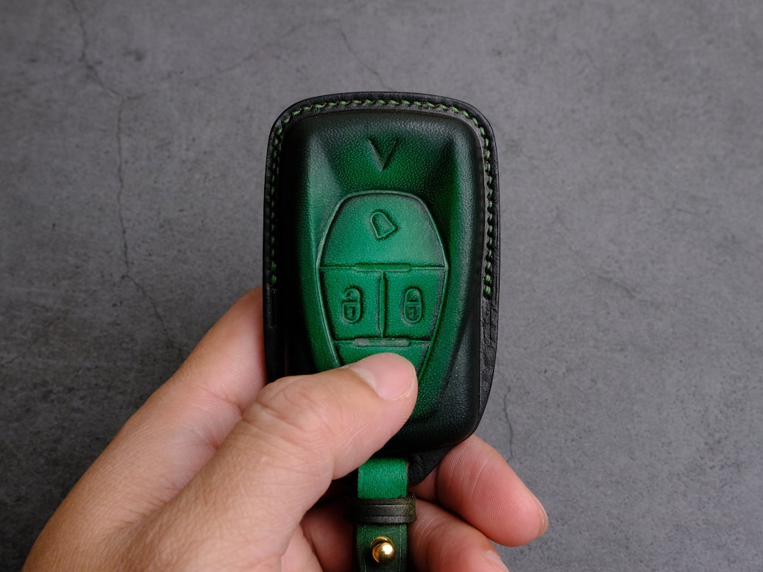 Vinfast VF8 Key Fob Cover, Handcraft Leather Key Case for Vinfast VF6 ...