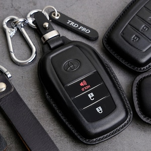 Toyota Fortuner Land Cruiser Legender Hilux Key Fob Cover (3 Buttons ...